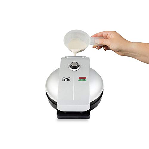 Easy Pour Belgian Waffle Maker