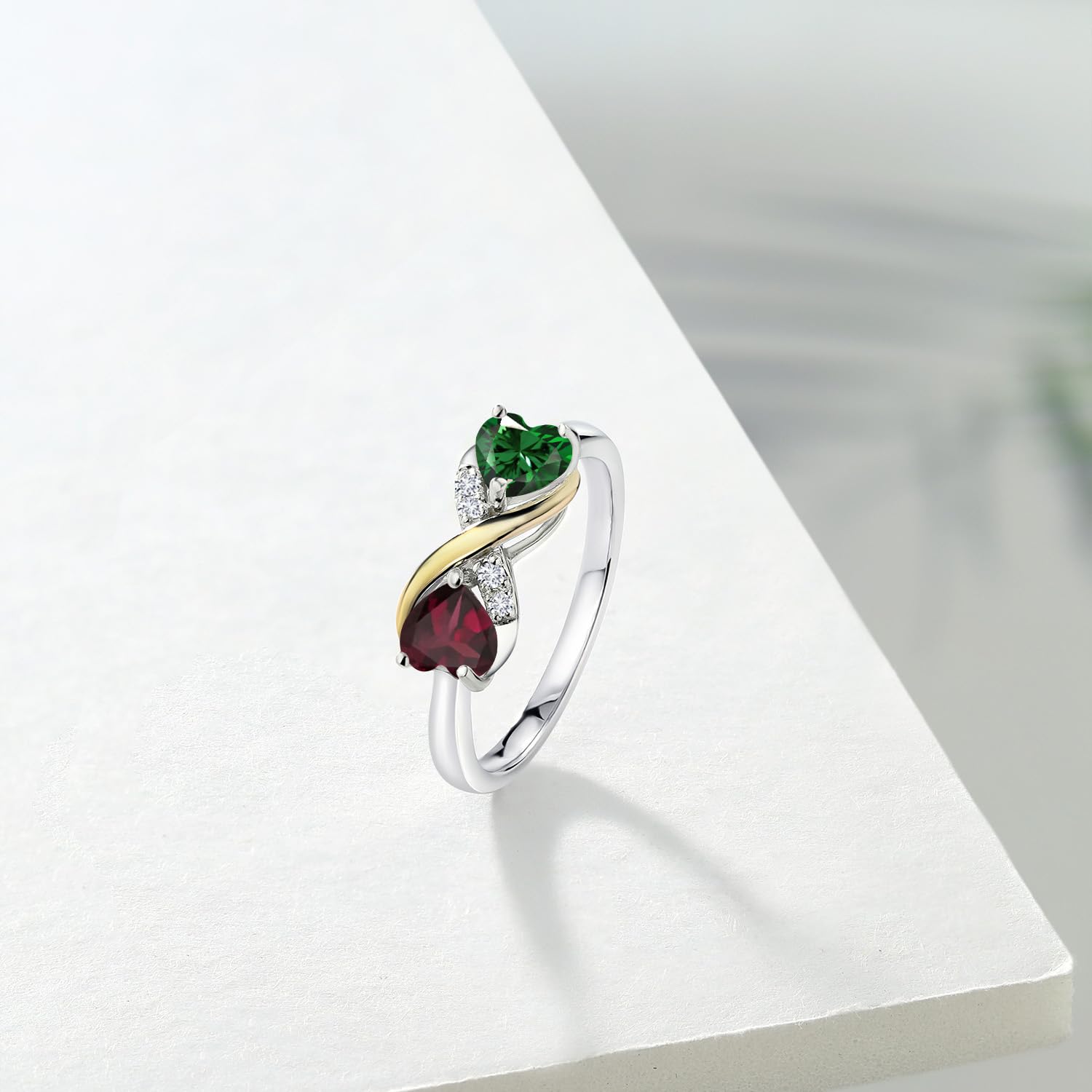 Gem Stone King 925 Sterling Silver and 10K Yellow Gold Green Nano Emerald Red Rhodolite Garnet and White Lab Grown Diamond Ring For Women (1.09 Cttw, Available In Size 5, 6, 7, 8, 9)