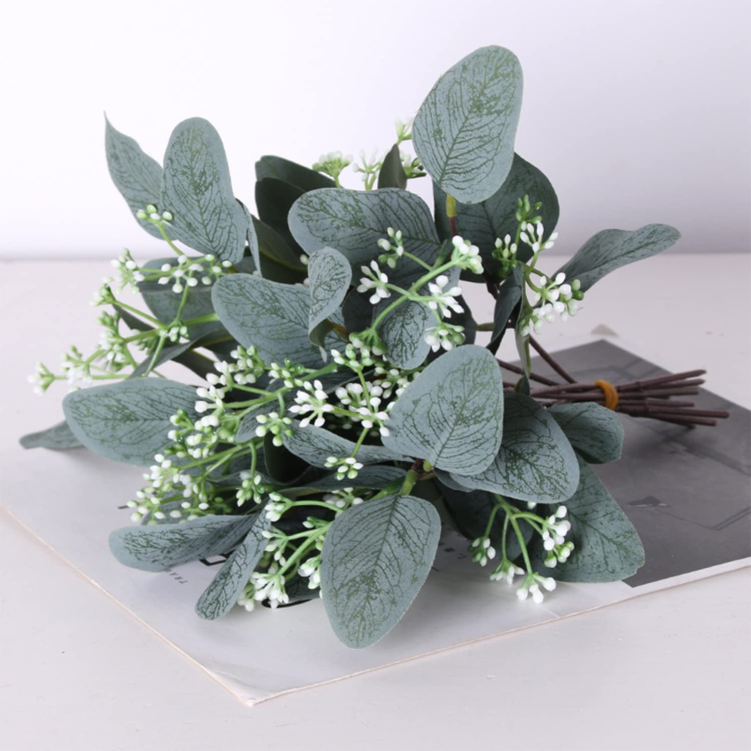 LECUNE Artificial Eucalyptus Bouquet, Leaf Faux Greenery Leaves for Wedding Party, Flower Floral Arrangement, Fall Decor, Garden Home Décor