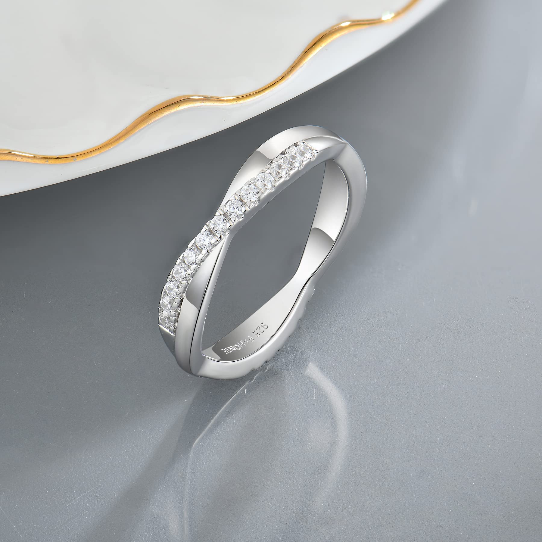 Fahonie 925 Sterling Silver X Cross Ring 5A Cubic Zirconia CZ Wedding Band for Women(Size8)