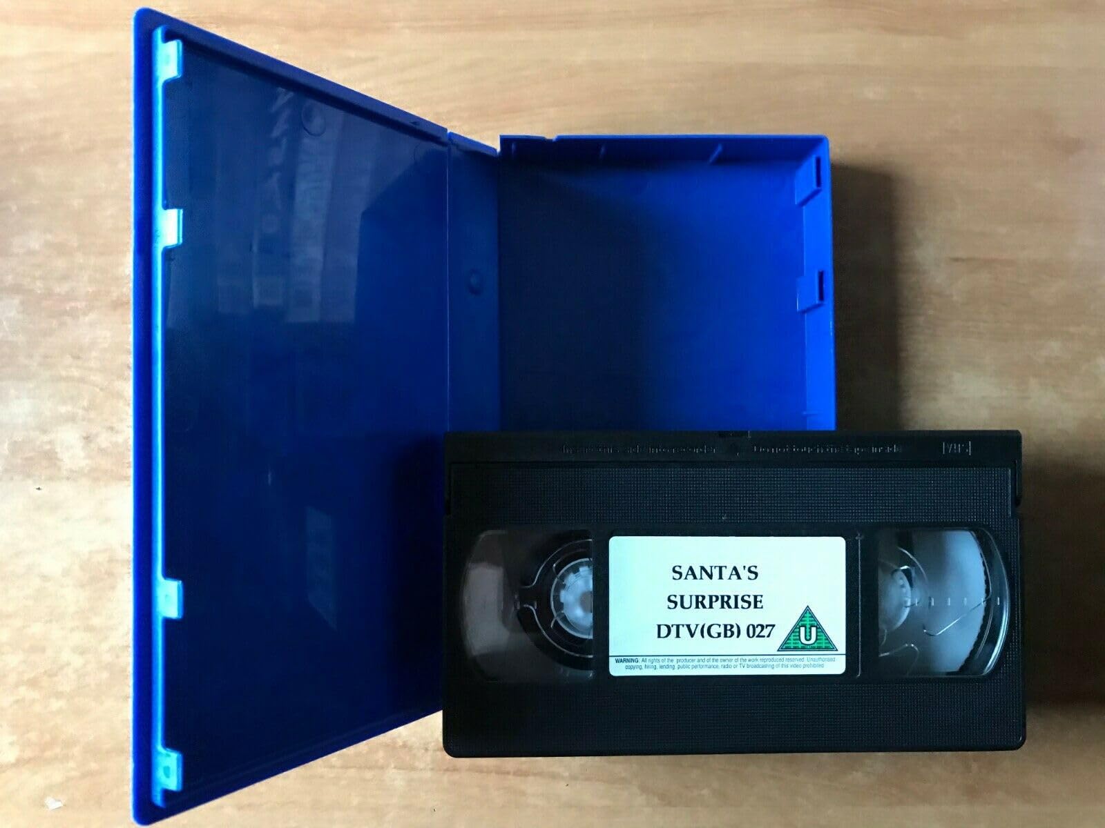 Santa's Suprise (Classic Cartoons) - Holiday Special - Animated - Kids - Pal VHS