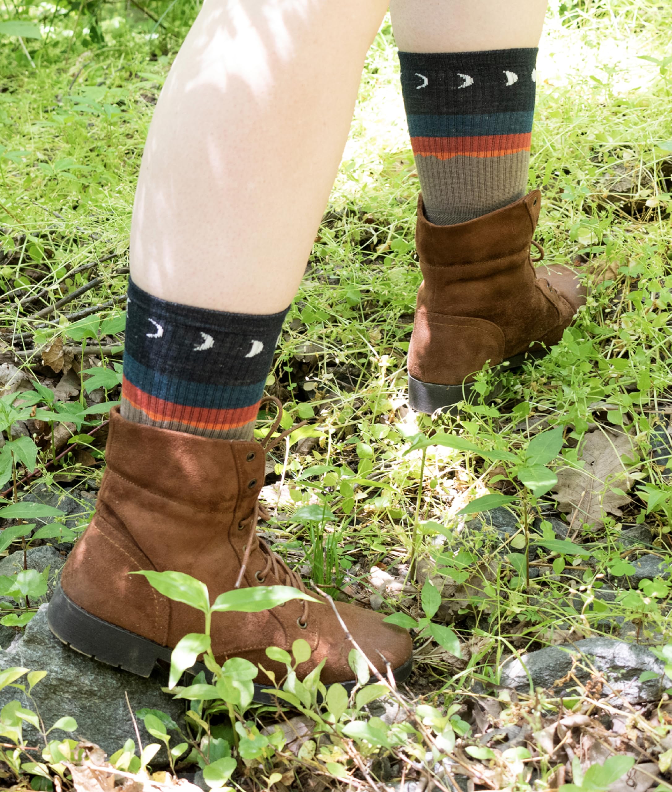 Farm to Feet Unisex Flagstaff Light Cushion Trail Lightweight 3/4 Crew Socks, Driftwood, Medium