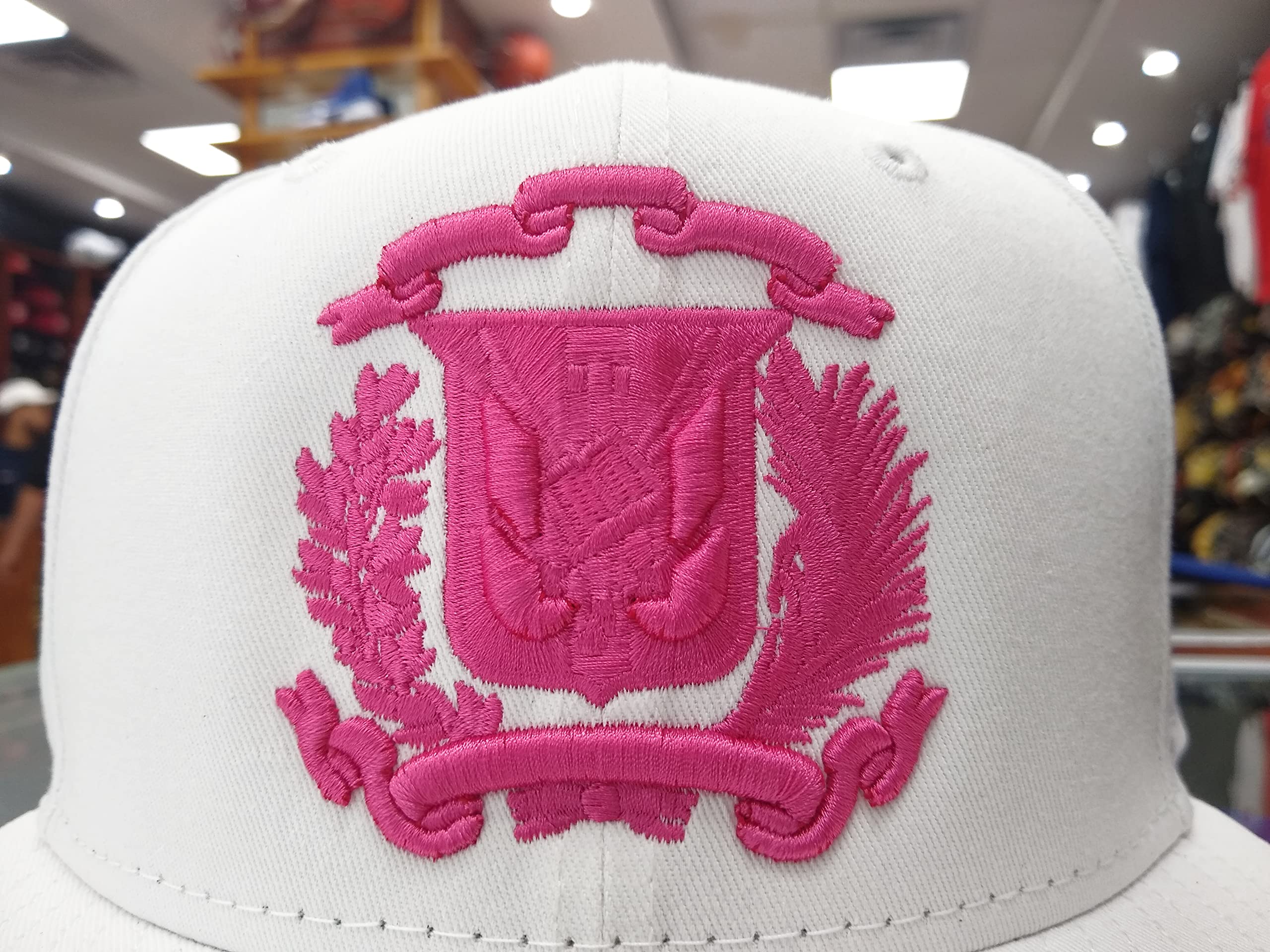 Dominican Republic Embroidered Shield and Flag Snap BackCap (White/Pink)