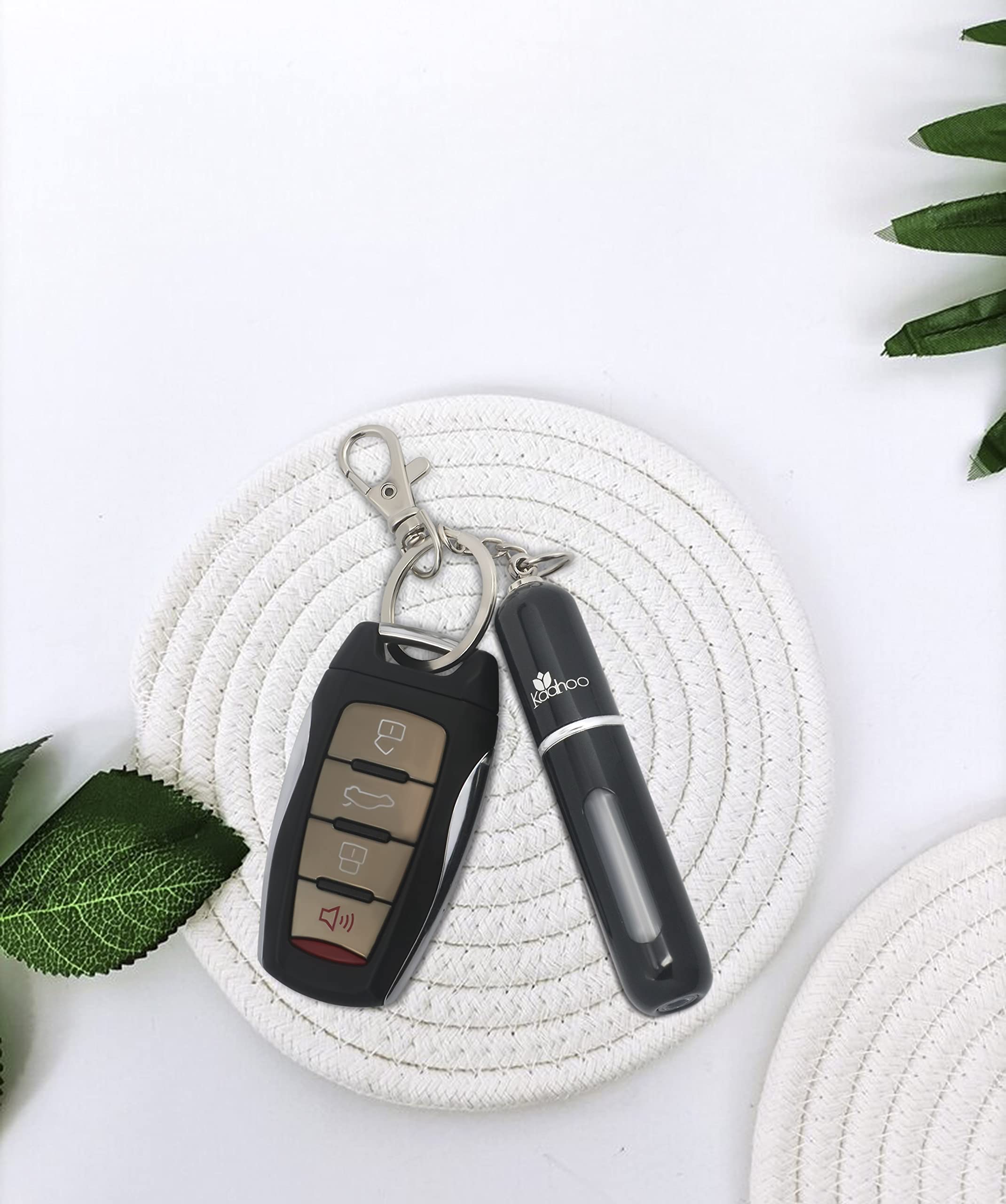 kaahoo On The Go Perfume Atomizer Bottle Keychain TSA Approved Mini Portable Refillable Spray Bottle Travel Size Unisex Cute Perfume Keychain |2Pcs, Silver, Black, 5ml|