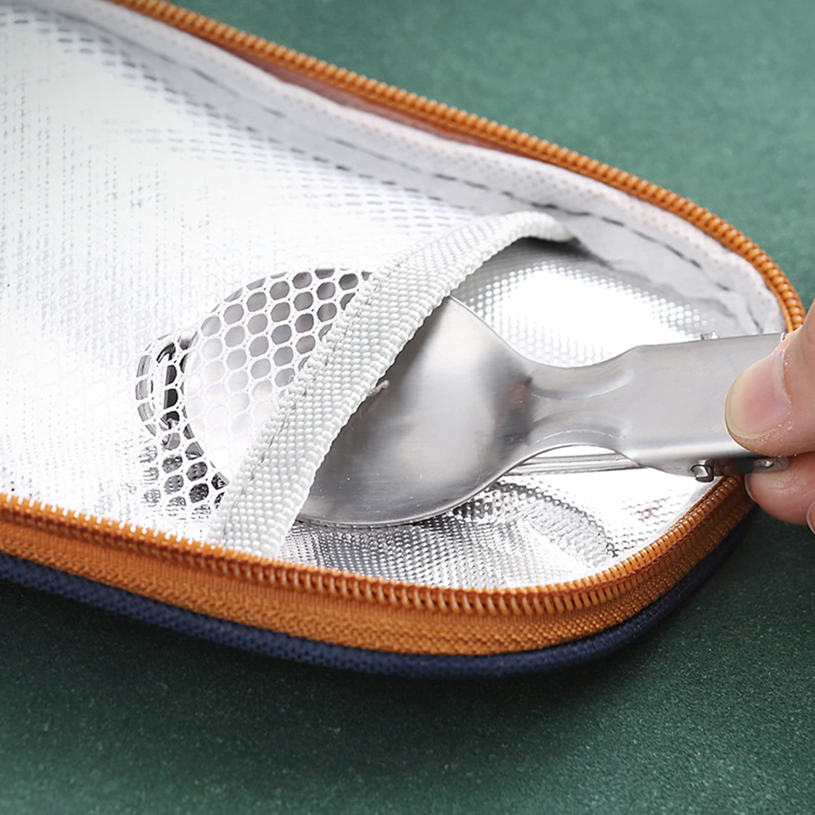 Insulated Soup Cup with Spoon ​Stainless Steel Portable Lunch Cup for Containing Food and Drink