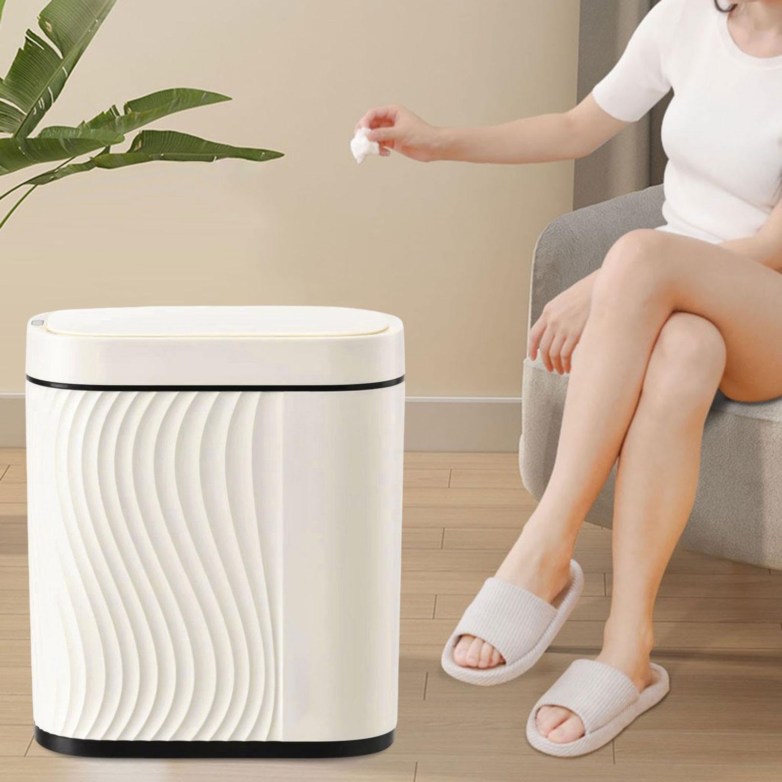 MagiDeal Smart Induction Trash Bin Intelligent Trash Bin 2.1 Gallon Sealed Lid Automatic Touchless Motion Garbage Can for Toilet Hotel, Beige, 26.5cmx29.5cmx14cm