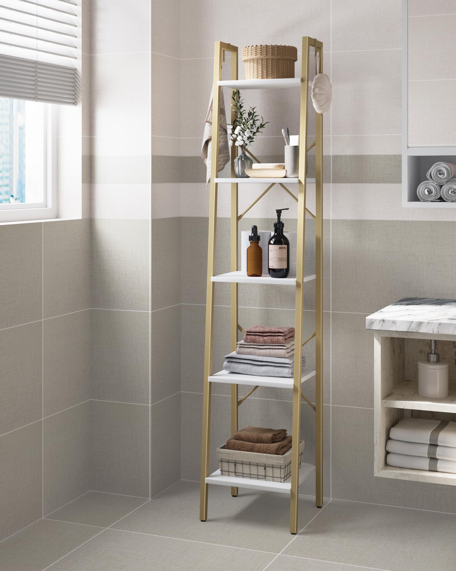 Hzuaneri Ladder Shelf, Bookshelf Bookcase, Freestanding Corner Storage Shelve with 2 Hooks for Home Office, Living Room, Kitchen, Bedroom, Industrial, 5-Tier White Gold BC03213G