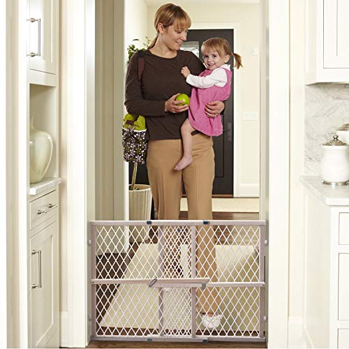 Diamond Mesh Gate