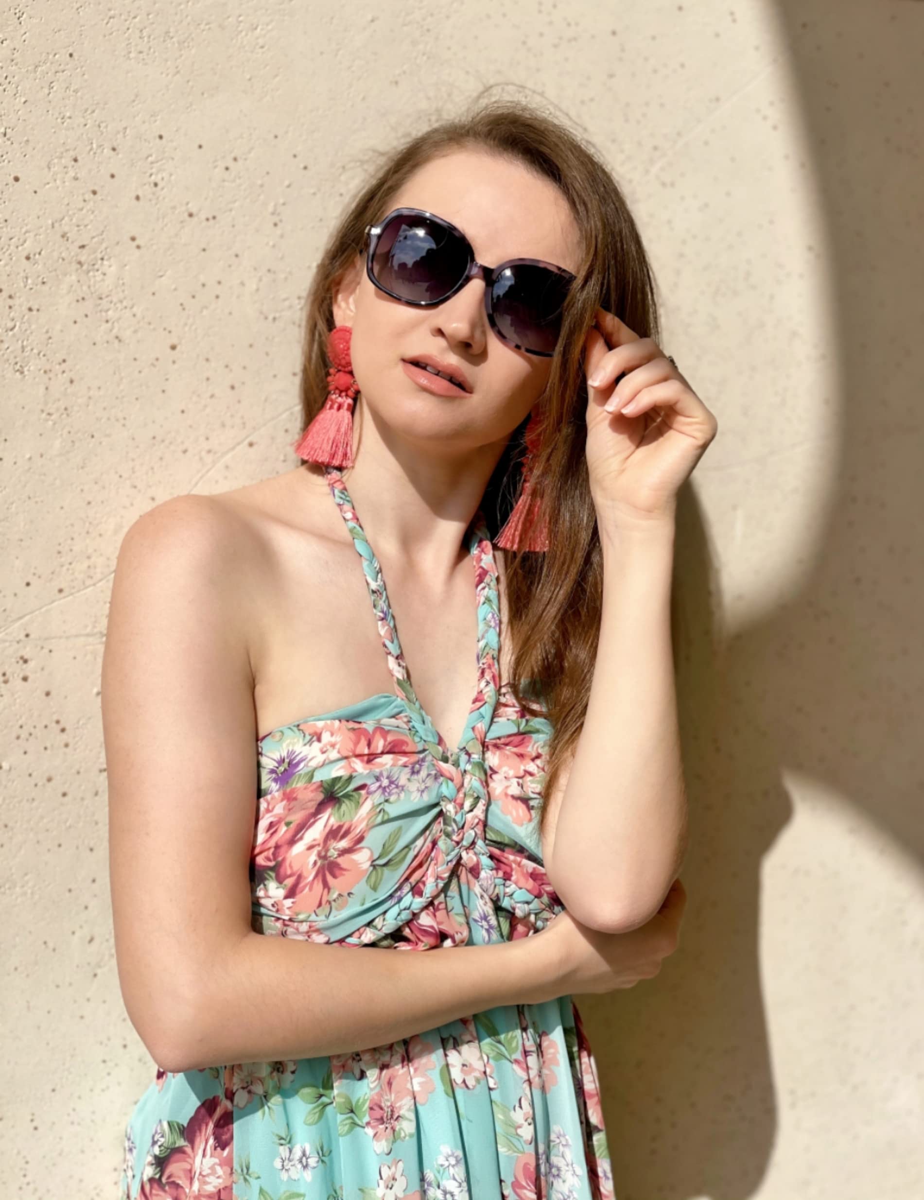 FEISEDY Classic Womens Elegant Polarized Sunglasses Ladies Wide Square Sunglasses Shades B2683