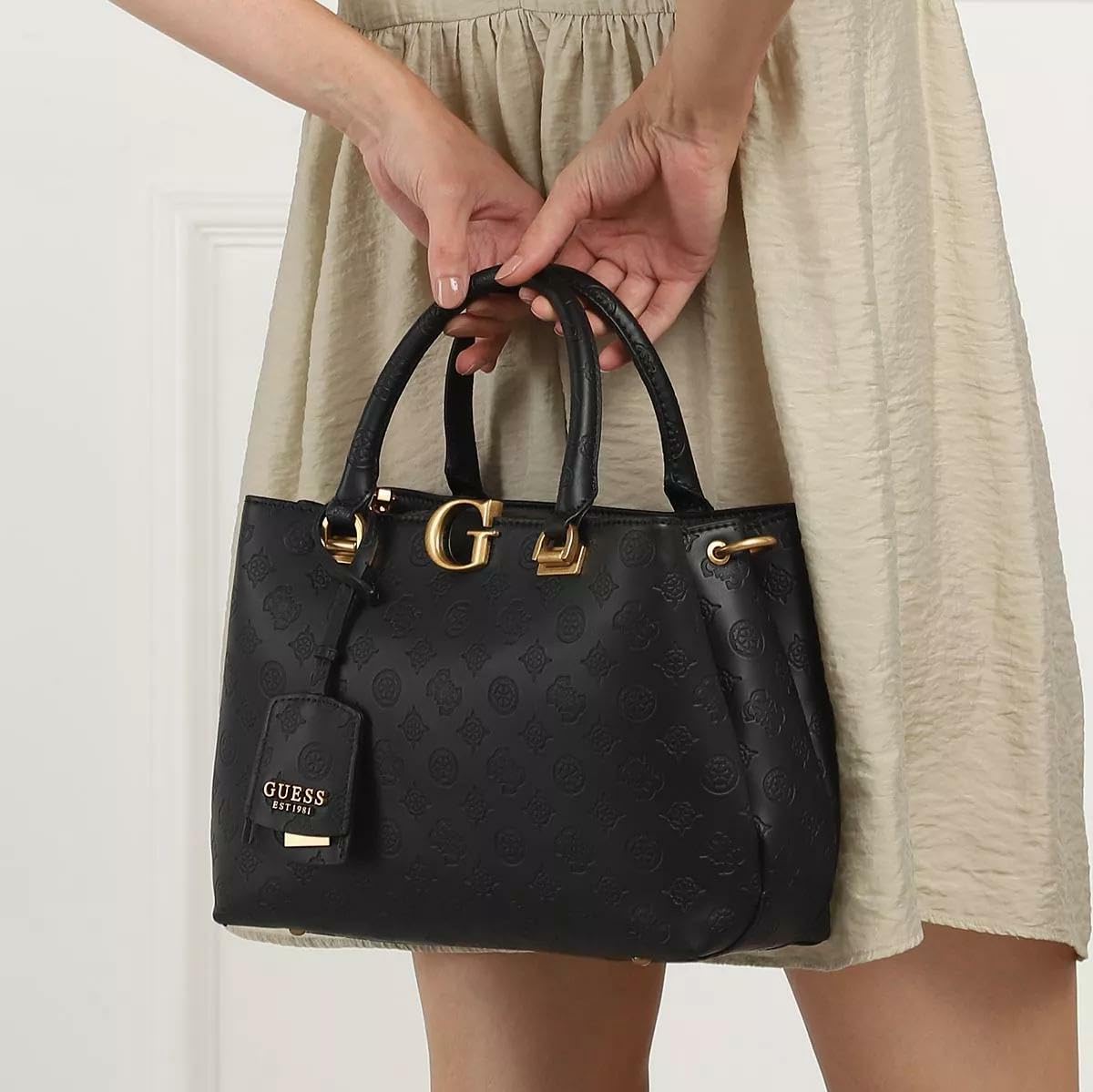 GUESS G VIBE GIRLFRIEND SATCHEL BAG IN BLACK LOGO, BLACK LOGO, One Size