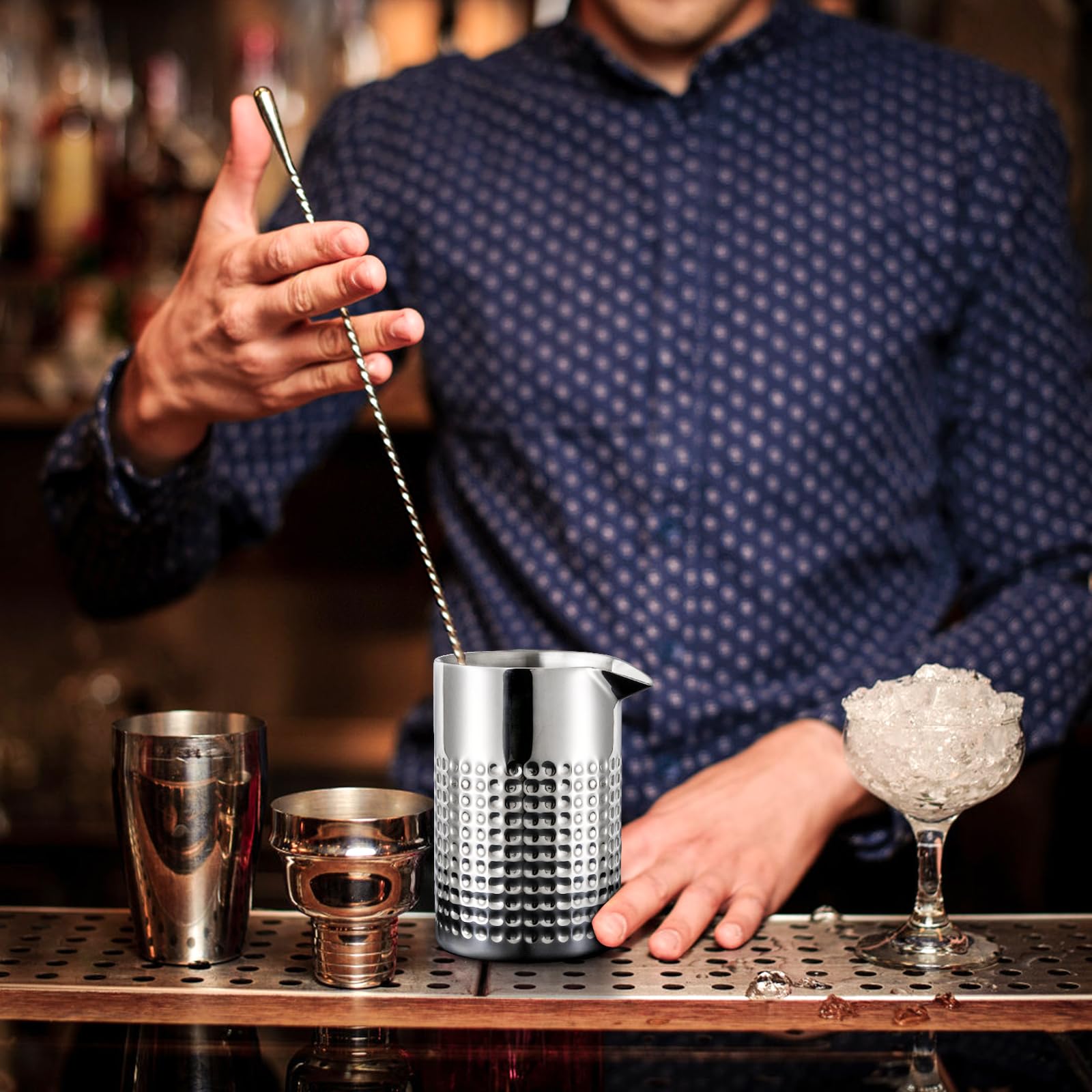Elsjoy Stainless Steel Cocktail Mixing Glass, 18 Oz (550ml) Double Walled Bartending Glasses Unbreakable Cocktail Shaker Wine Mixer Cup, Bar Mixing Tin for Bartenders, Bar Tools, Barware Essentials