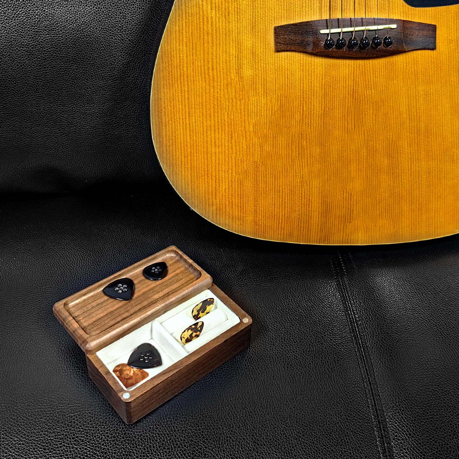 Musiin Luxury Walnut Wood Guitar Pick Holder - Sturdy Guitar Pick Storage Box Display Case Jewelry Box for Men Women Teens Adults - Ideal for Guitar Picks Accessories (Cuboid Style)
