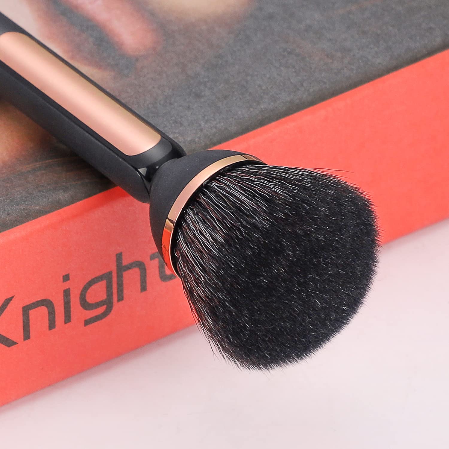 Foundation Brush, Etercycle Premium Kabuki Makeup Brush Perfect for Blush, Liquid, Cream, Powder, Blending, Concealer Blush Cosmetics with Box (Black)