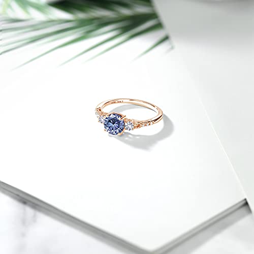 Gem Stone King 10K Rose Gold 6MM Round Gemstone Birthstone White Created Sapphire and White Diamond Accent 3-Stone Engagement Ring | Three-Stone Wedding Anniversary Promise Ring For Women