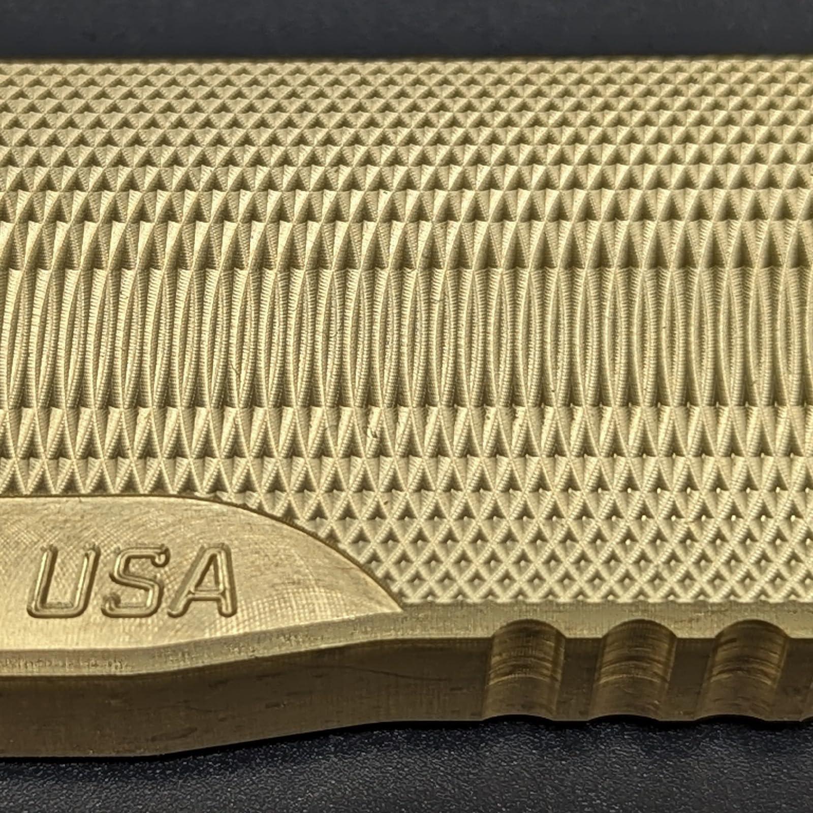 Milspin Magnus 2.0 Brass EDC Utility Knife with Retractable Razor and Internal Spare Blade Storage I 7 Blades Included I Made in USA