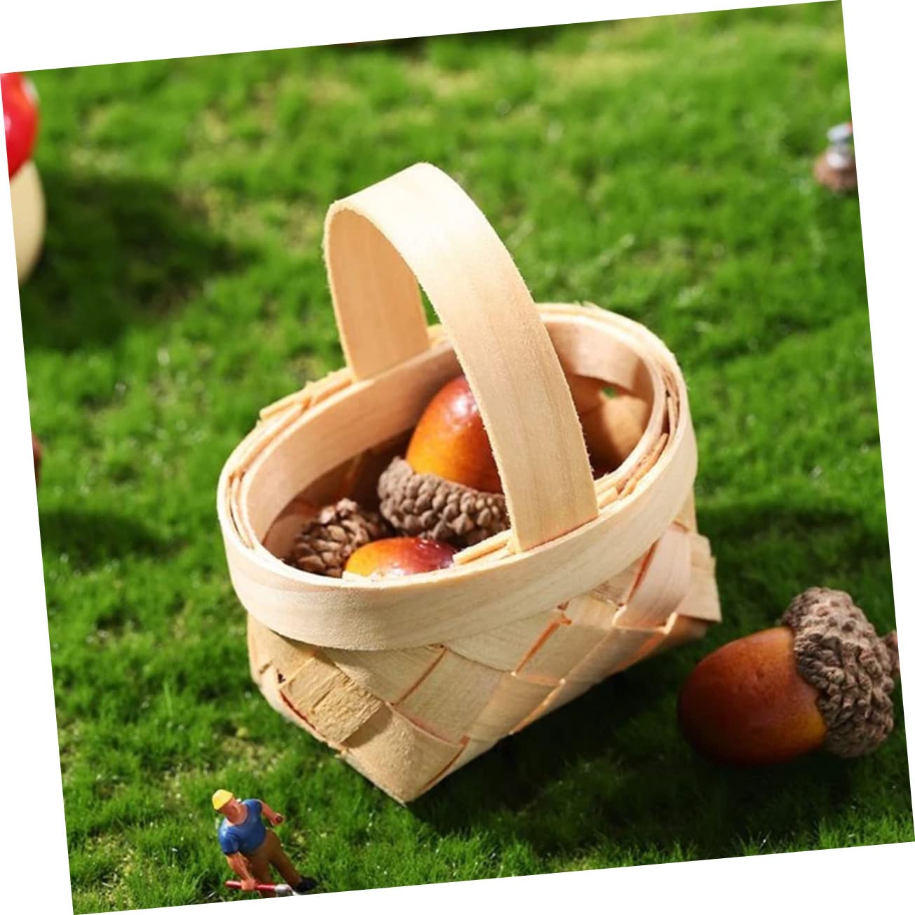 OKUMEYR 12Pcs Decorative Tiny Woven Baskets Multi Function Candy Baskets for Home Decor and Party Favors Cute Miniature Storage Baskets for Household Use