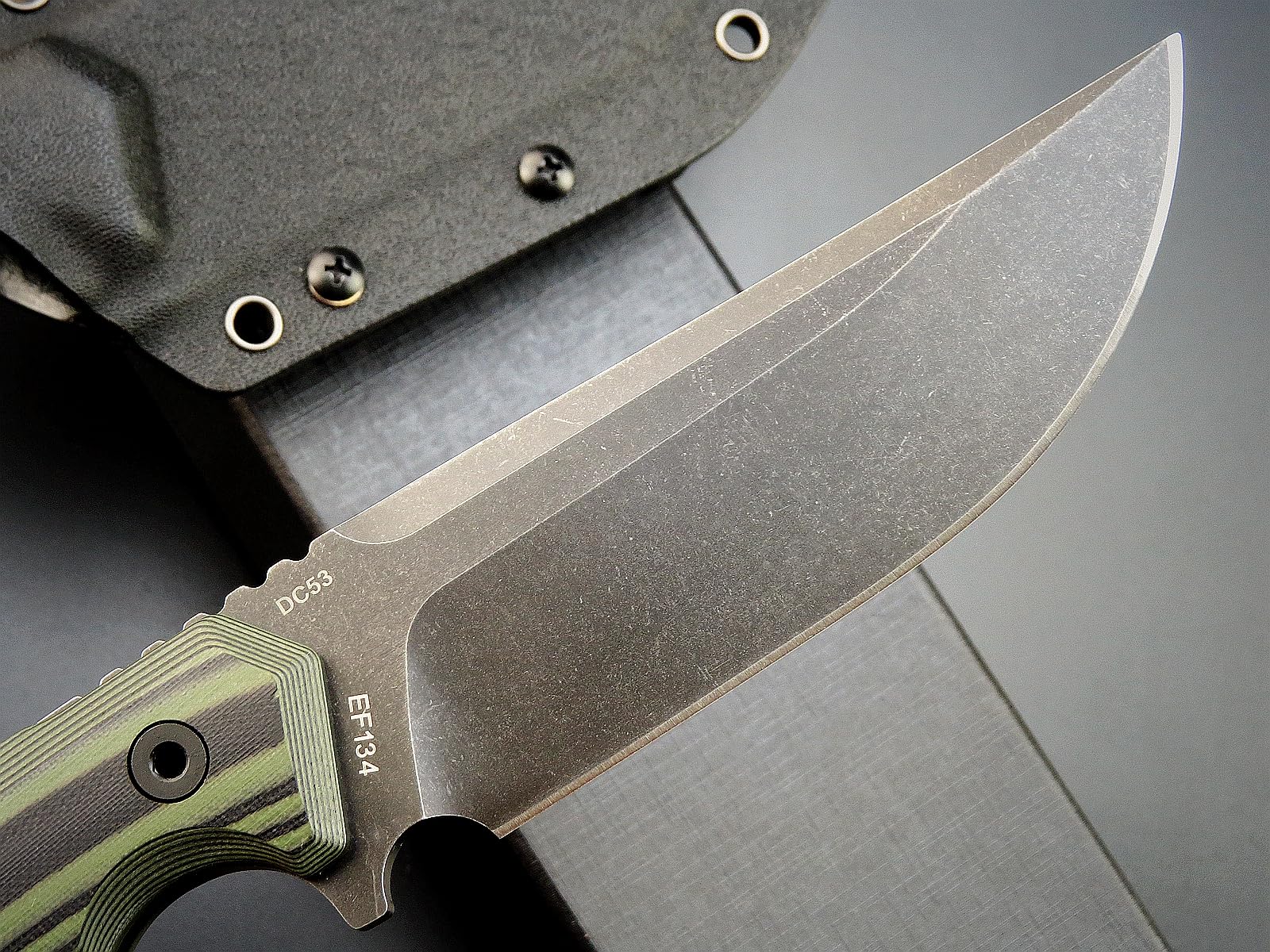 Eafengrow EF134 Fixed Blade Knife DC53 Steel Blade Two Tone G10 Handle Full Tang Heavy Duty EDC Straight Knifes for Working Camping Hunting Bushcraft(Black)