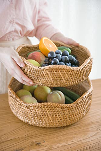 HITOMEN Handmade Rattan Bread Baskets Round Wicker Fruit Serving Storage Bowls, Natural Woven Decorative Kitchen Counter Organizing (Honey Brown) Set of 3