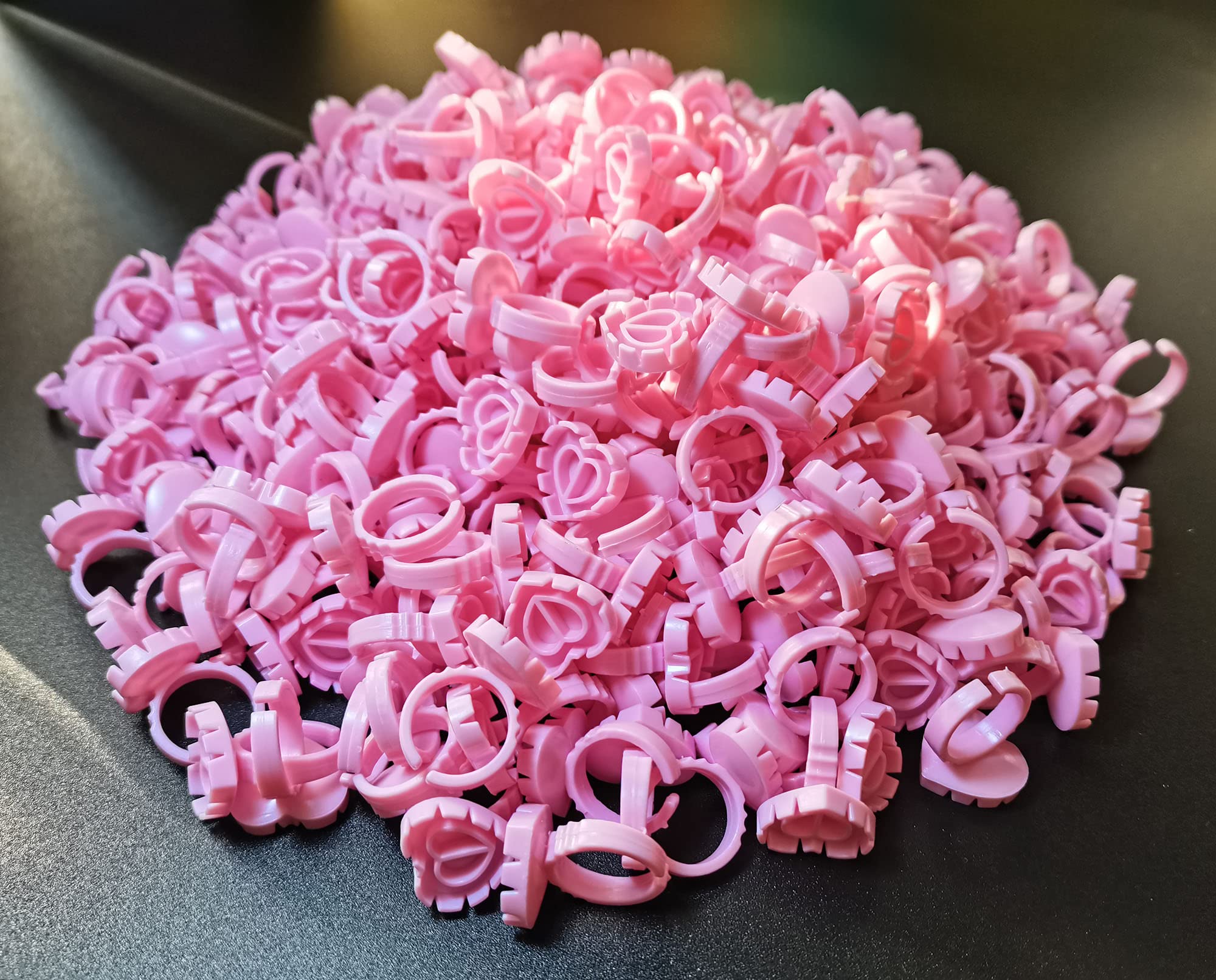 Glue Rings for Eyelash Extension,300PCS Smart Lash Glue Rings,Disposable Eyelash Glue Holder Glue Cups Rings,Heart Shape Fan Blossom Volume Lash Glue Holder False Eyelash Lash Extension Supplies Pink