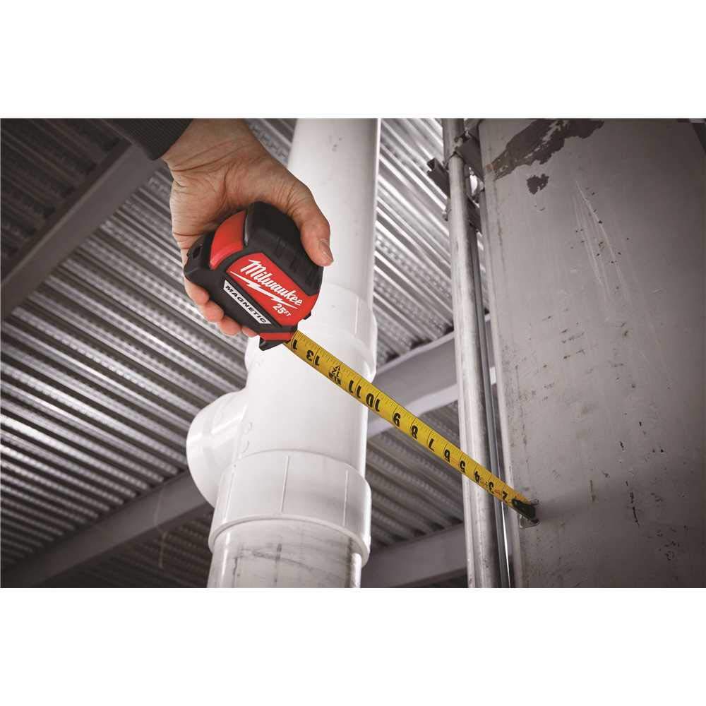 Milwaukee Electric Tool 25Ft Compact Magnetic Tape Mea