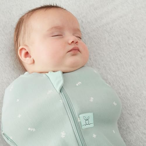 ergoPouch 1 tog Baby Sleep Sack 0-12 Months - Baby Sleeping Sack for Warm & Cozy Nights - Cocoon Swaddle Sack Baby Keeps Calm & Relaxed - Baby Sleeping Bag Regulate Body Temperature (Sage)