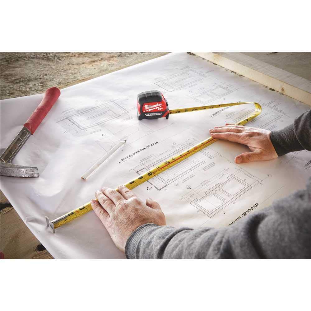 Milwaukee Electric Tool 25Ft Compact Magnetic Tape Mea