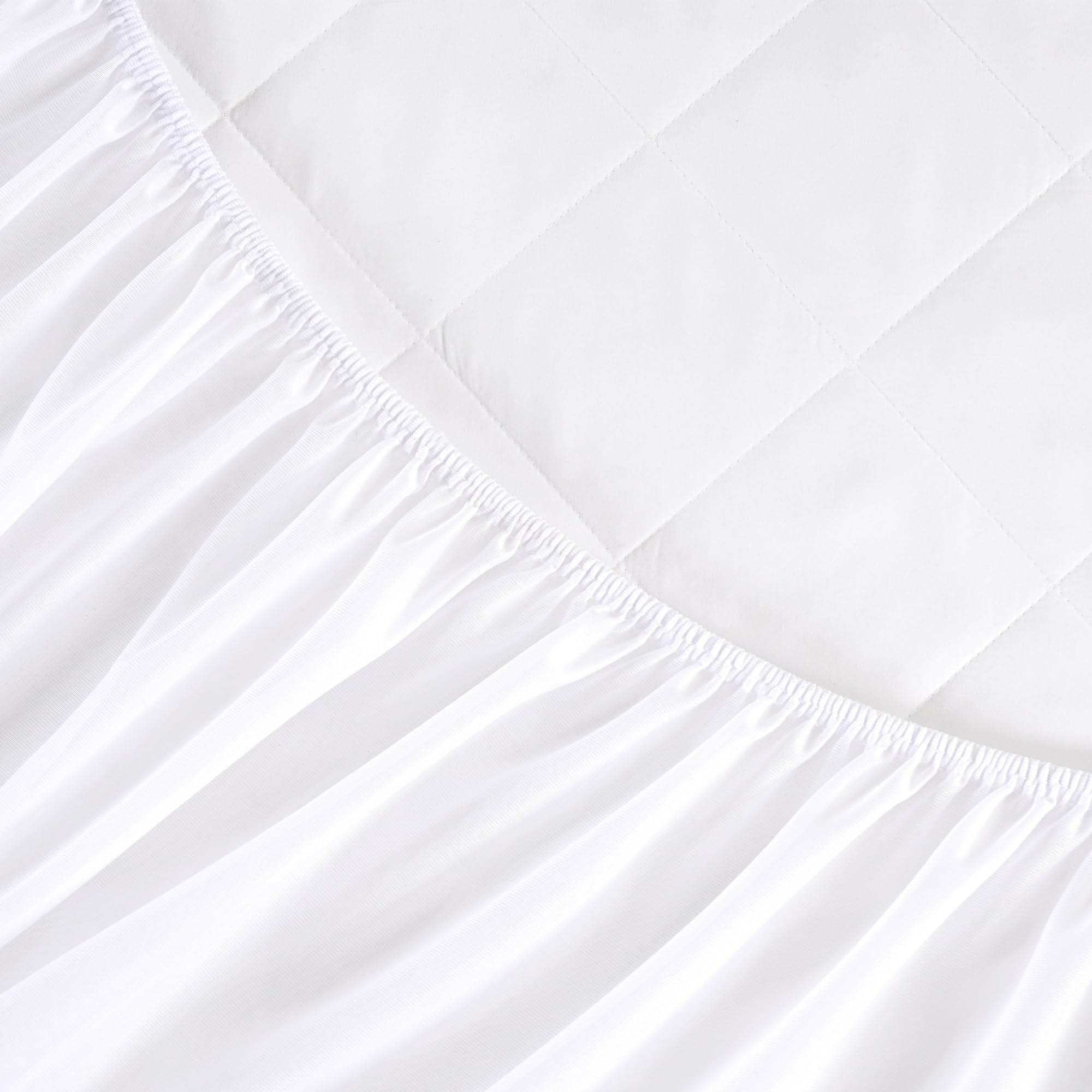 REMOCA HOME Quilted Queen Size Mattress Pad Cover with Deep Pocket Fits Up to 21", Soft and Noiseless, Machine Washable (White, Queen)
