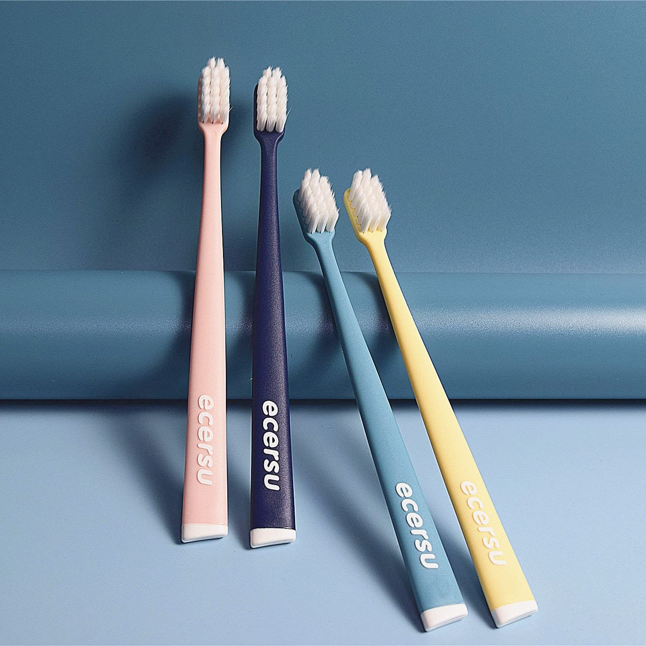 INKIRU Silicone Handle Adult Toothbrush with 4 Pieces -at Least Buying 100 Package (19 * 1.2cm, 4 Pieces of Morandi)