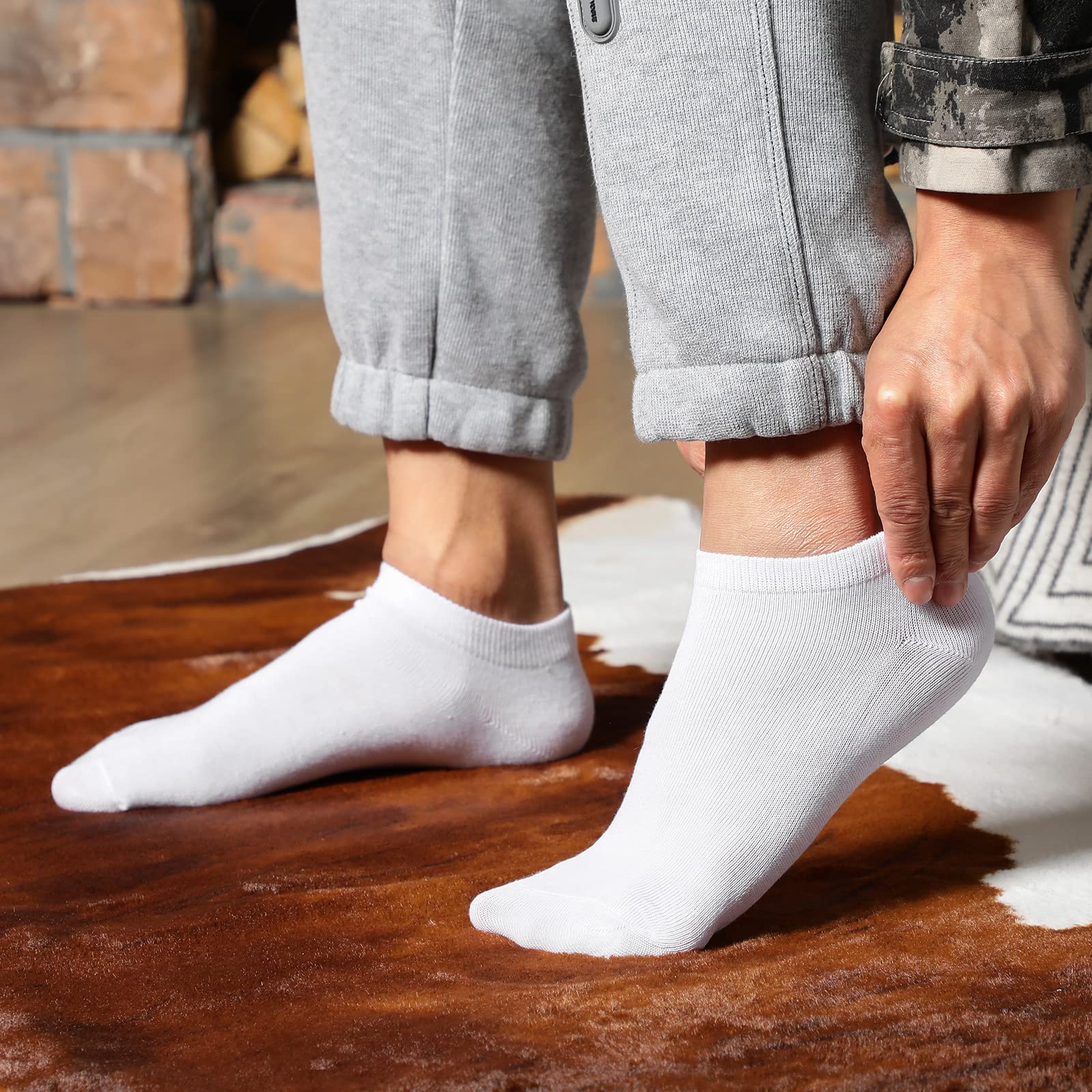 Geyoga 48 Pairs Socks Thin Low Cut Ankle Socks for Men Casual Sports Socks Comfortable Breathable Men Socks (White)