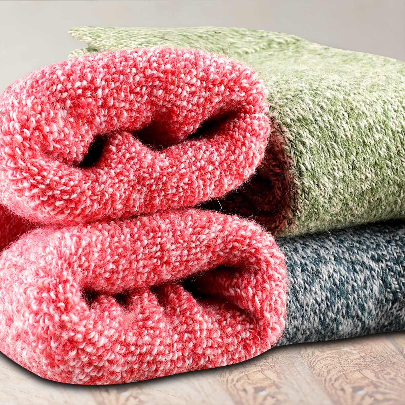 Heatuff Women's Winter Wool Socks Warm Soft Full Cushion Crew Socks (5 Pairs)