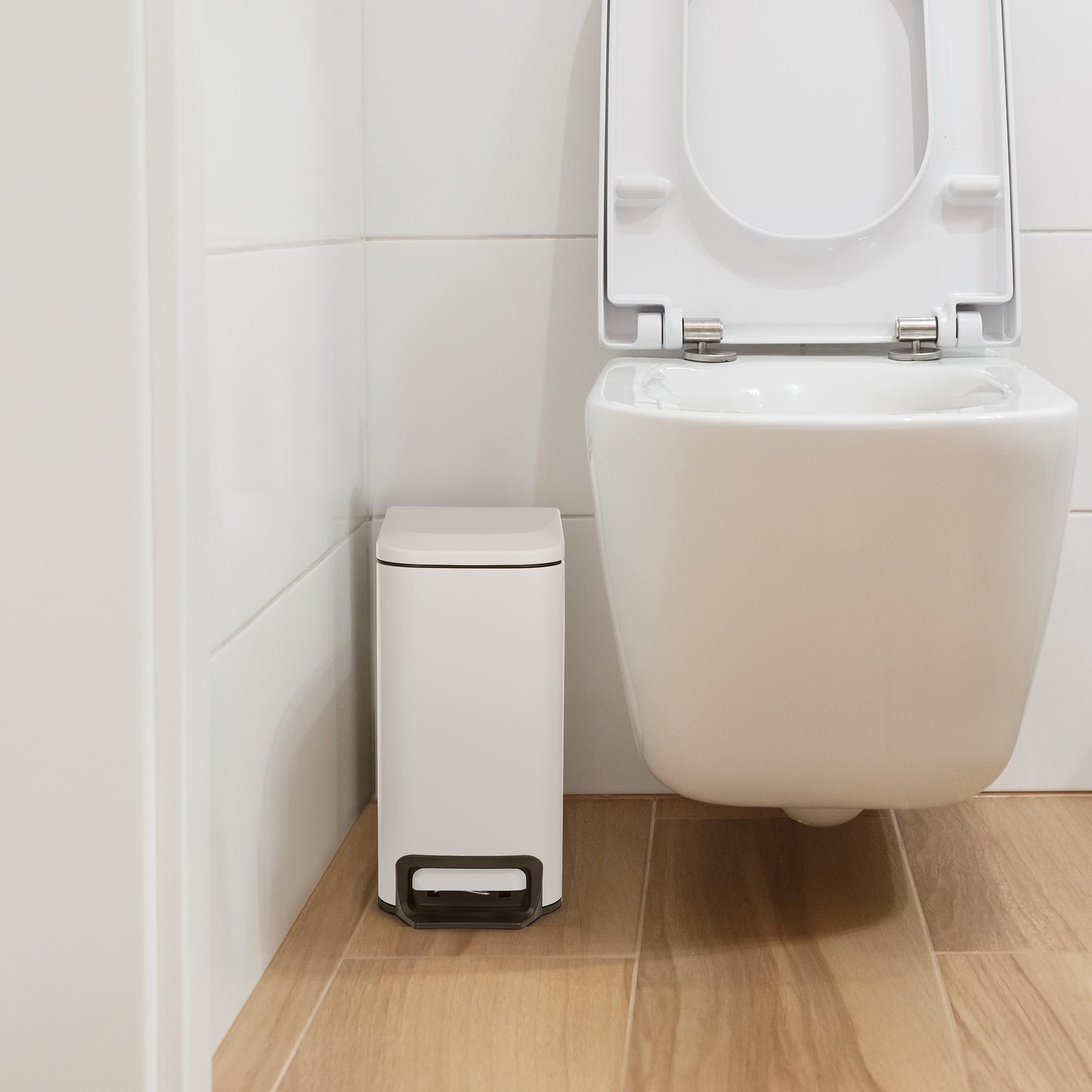 Nunsino Small Bathroom Trash Can with Lid Soft Close, 1.6 Gallon Stainless Steel Garbage Can with Pedal, Small Trash Bin for Bathroom, Kitchen, Home Office, Silver