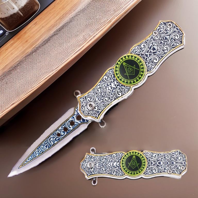 Masonic Folding Knife with Fidget Spinner, Crafted, Durable Tool with Engraved Masonic Emblems for Everyday Use, Ceremonial Purposes, & Collectors, Craftsmanship Practical Design (Camo)
