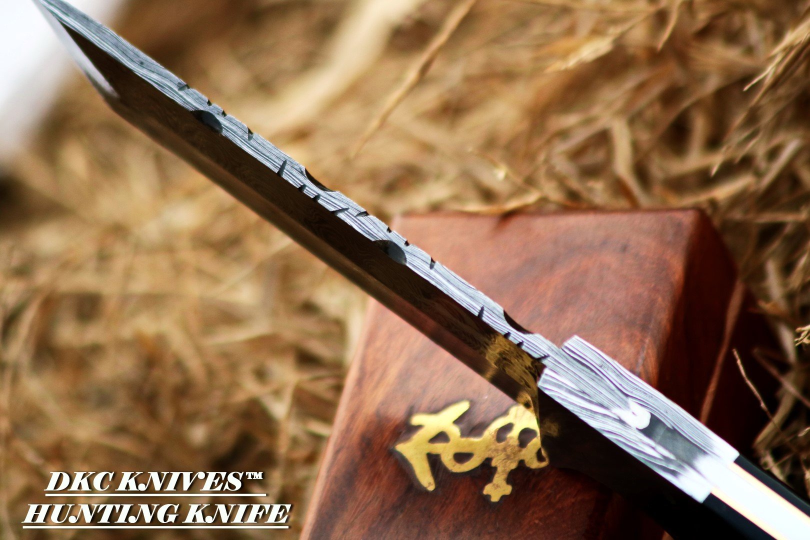 DKC-524-DS Tanto Sky Damascus Hunting Knife 10" Long 10 oz Black Handle 5" Blade