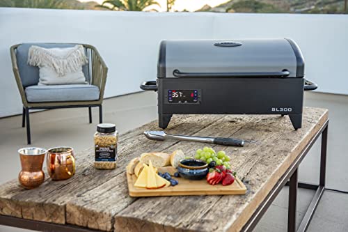 Louisiana Grills LG300SL Portable Pellet Grill, Black, Small