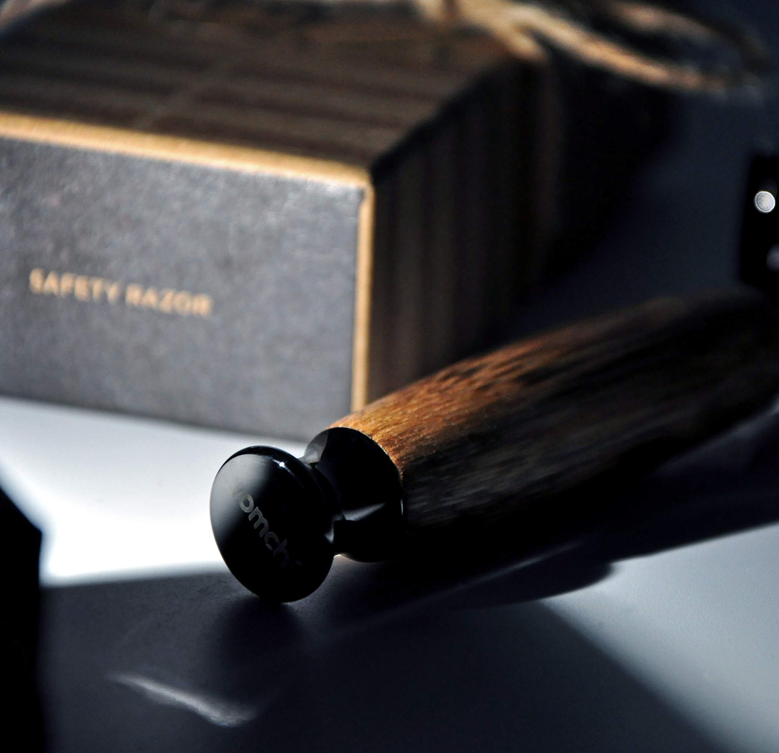 Double Edge Safety Razor for Men or Women, Eco Razor with Natural Bamboo Handle, Unisex Sustainable Razor,Fits All Double Edge Razor Blades, Plastic-Free(Thick)
