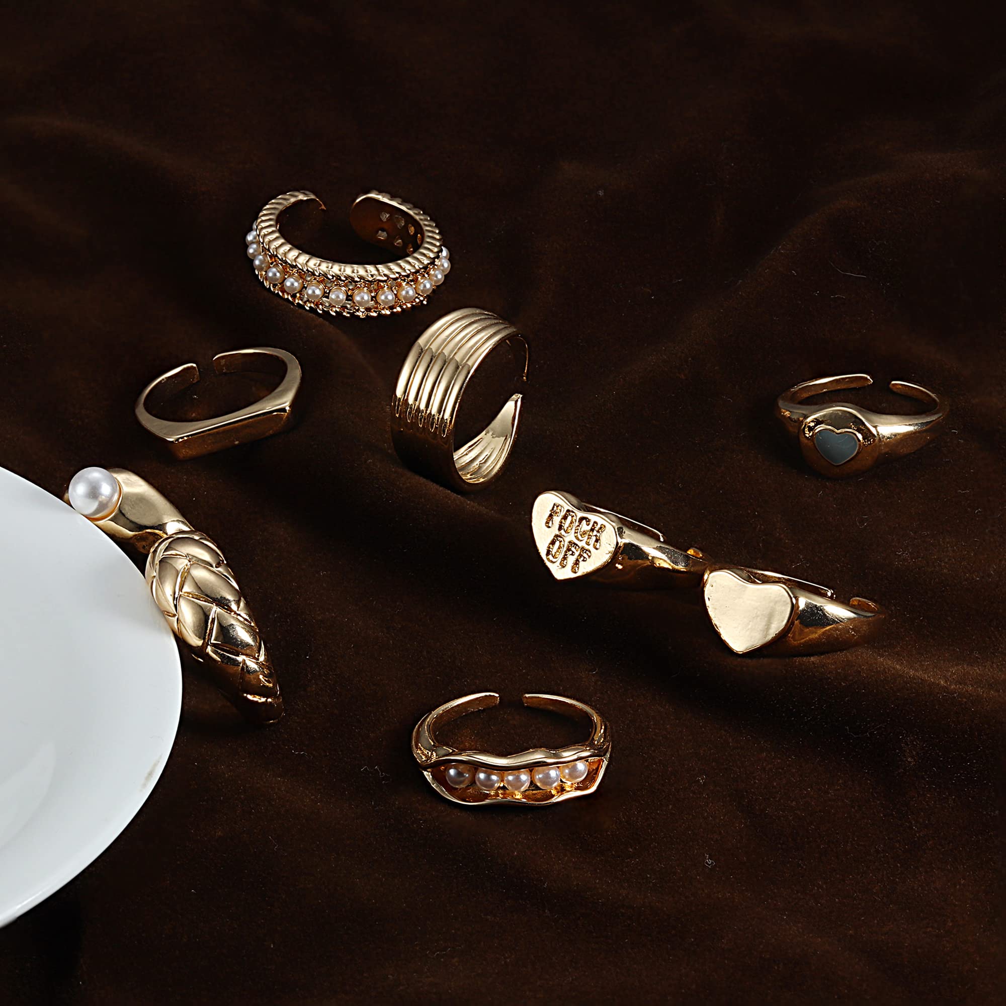 DOLOTTA 9Pcs Gold Chunky Rings for Women Men Croissant Ring Y2K Trendy Pearl Inlaid Ring Dome Open Signet Rings Stackable Finger Aesthetic Rings