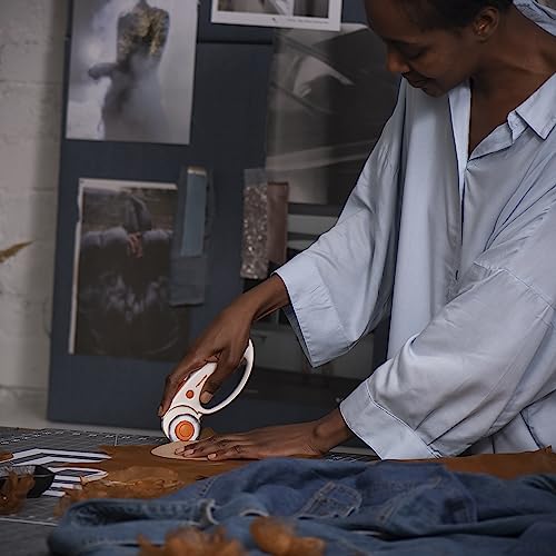 Fiskars 45mm Quick Change Rotary Cutter for Fabric - Steel Rotary Cutter Blade - Craft Supplies - Crafts, Sewing, and Quilting Projects - White