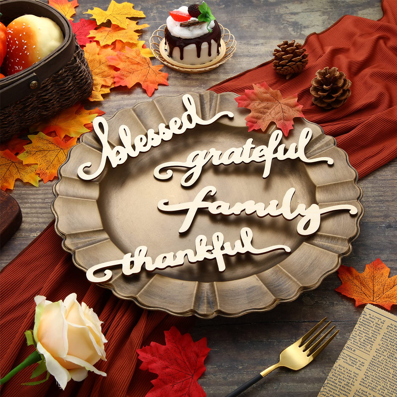 Yookeer 16 Pcs Thankful Grateful Blessed Wood Cutout Signs Thanksgiving Table Word Plate Letter Sign Rustic Family Wooden Plate Decors Place Cards for Fall Kitchen Home Tabletop Settings(Wood Color)