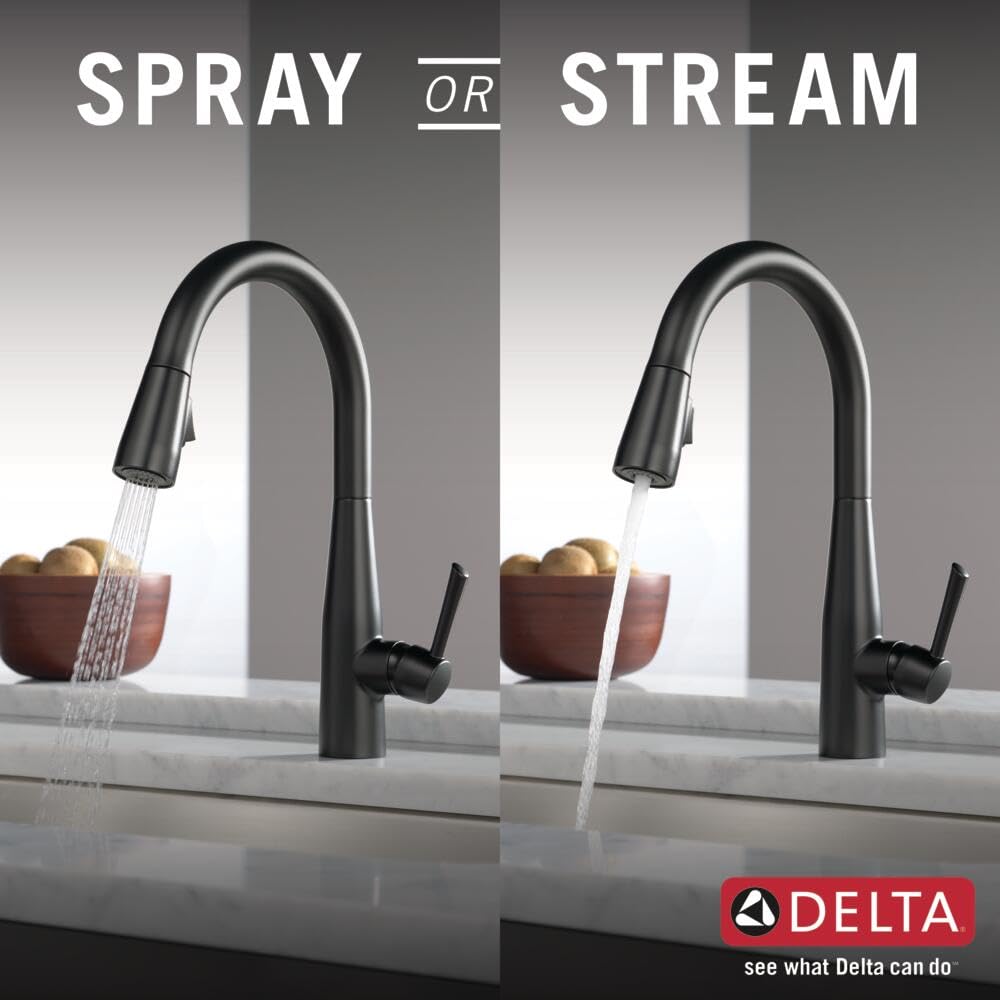 Delta Faucet Essa Kitchen Faucet with Pull Down Sprayer, Kitchen Sink Faucet Matte Black, Magnetic Docking Spray Head, Delta Kitchen Faucet Pull Down, Matte Black 9113-BL-DST