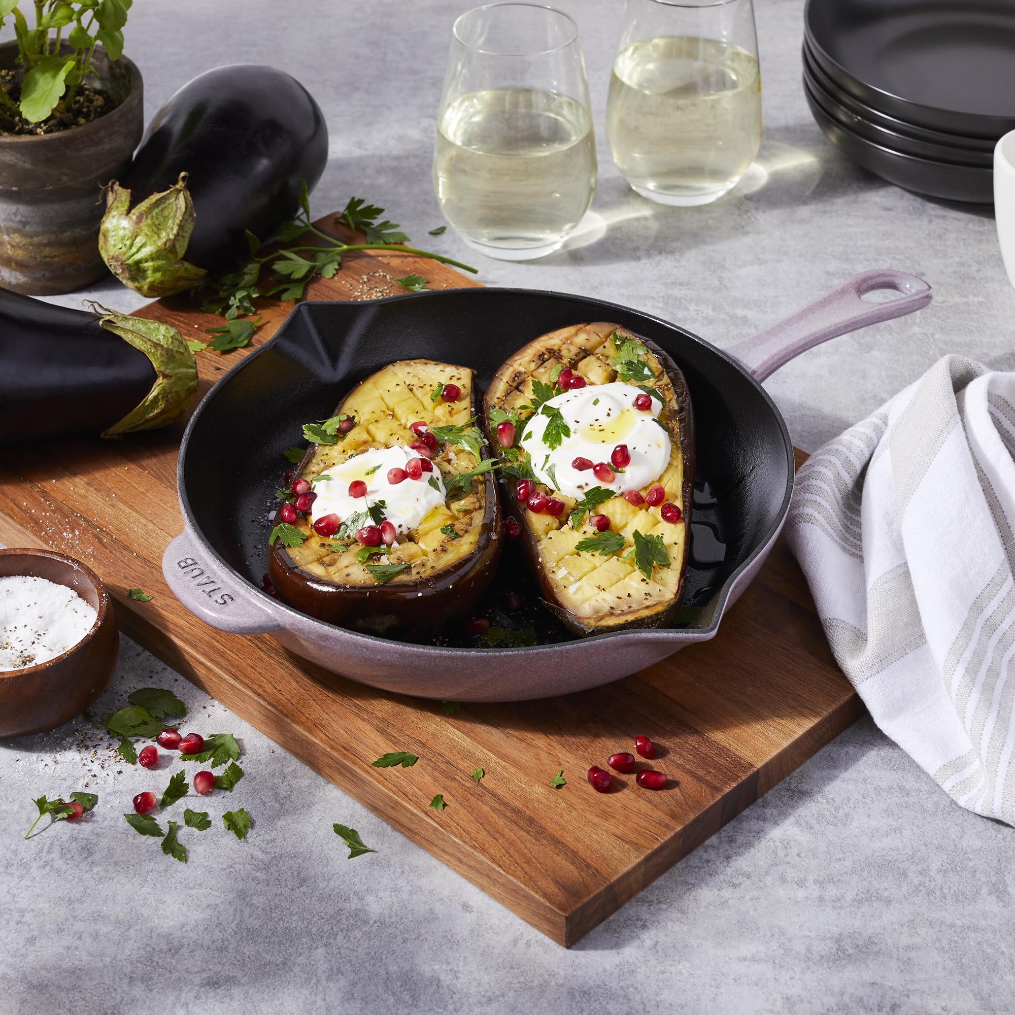 Staub Cast Iron 10-inch Fry Pan - Lilac