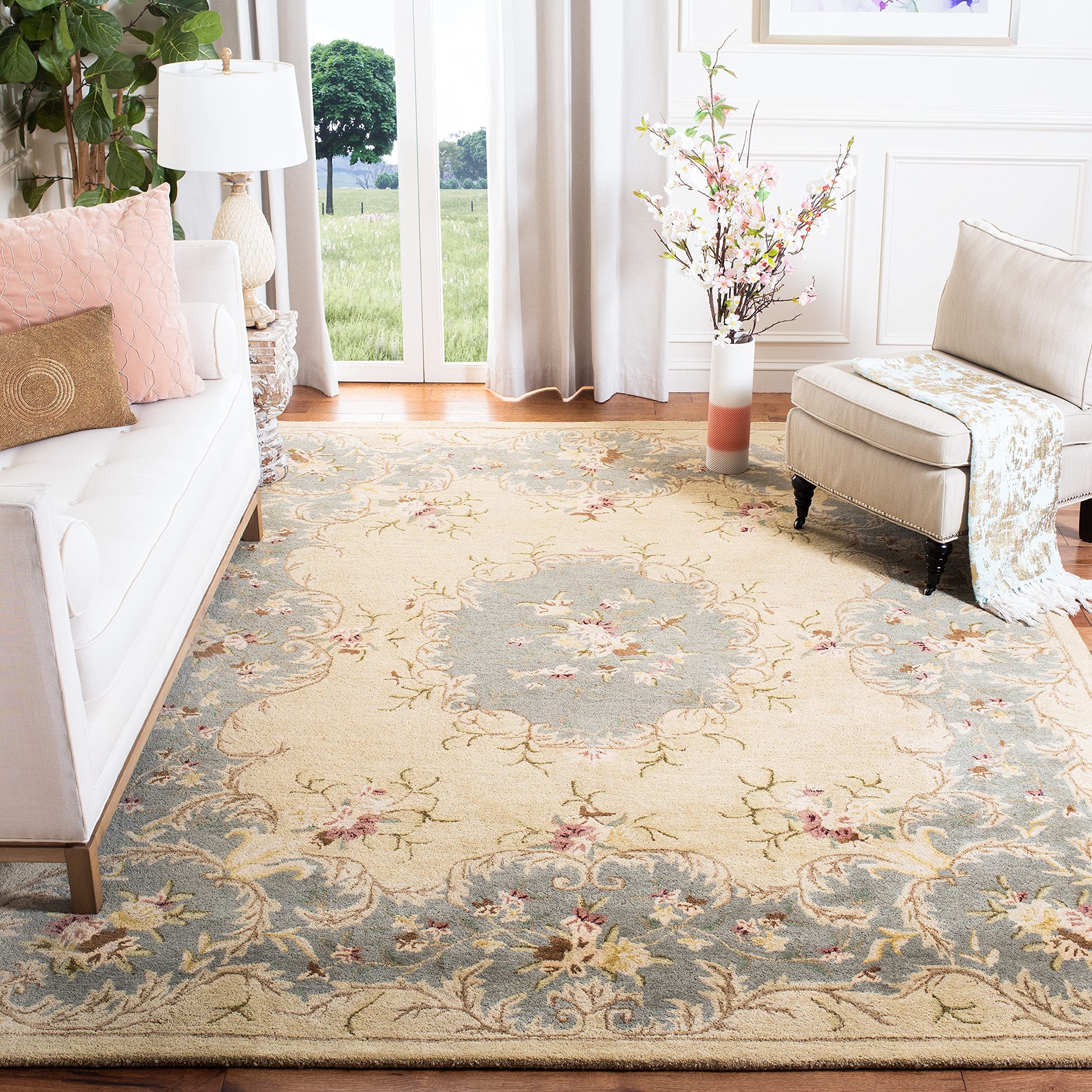 SAFAVIEH Bergama Collection Area Rug - 9' x 12', Ivory & Light Blue, Handmade French Country Wool, Ideal for High Traffic Areas in Living Room, Bedroom (BRG166A)