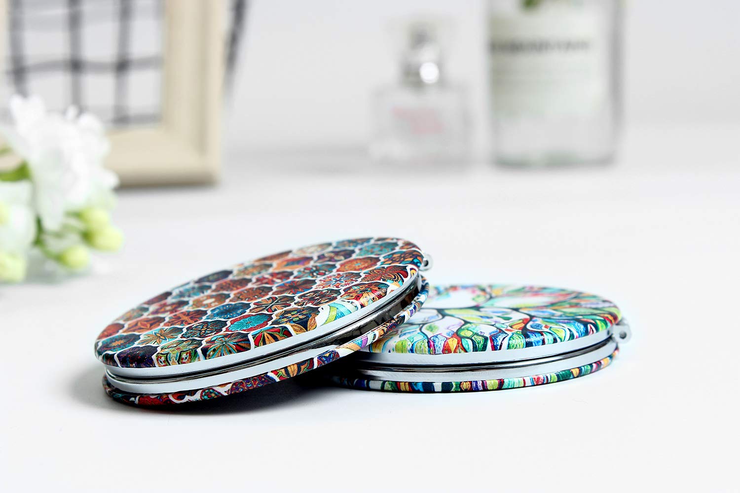 Dynippy Compact Mirror Round Pu Leather Makeup Mirror for Purses Small Pocket Mirror Portable Hand Mirror Double-Sided with 2 x 1x Magnification for Woman Mother Great Gift (Lucky Tree)