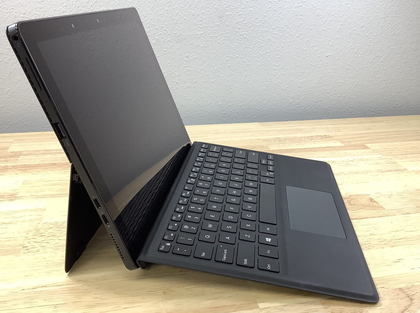 Dell Latitude 5290 2-in-1 Laptop, 12.5" FHD(1920x1080), Intel Core i7-8650U 1.9GHz to 4.2Ghz, 16GB DDR4 RAM, 256GB SSD, Touch Screen, Backlit Keyboard, Fingerprint, Windows 10 Pro (Renewed)
