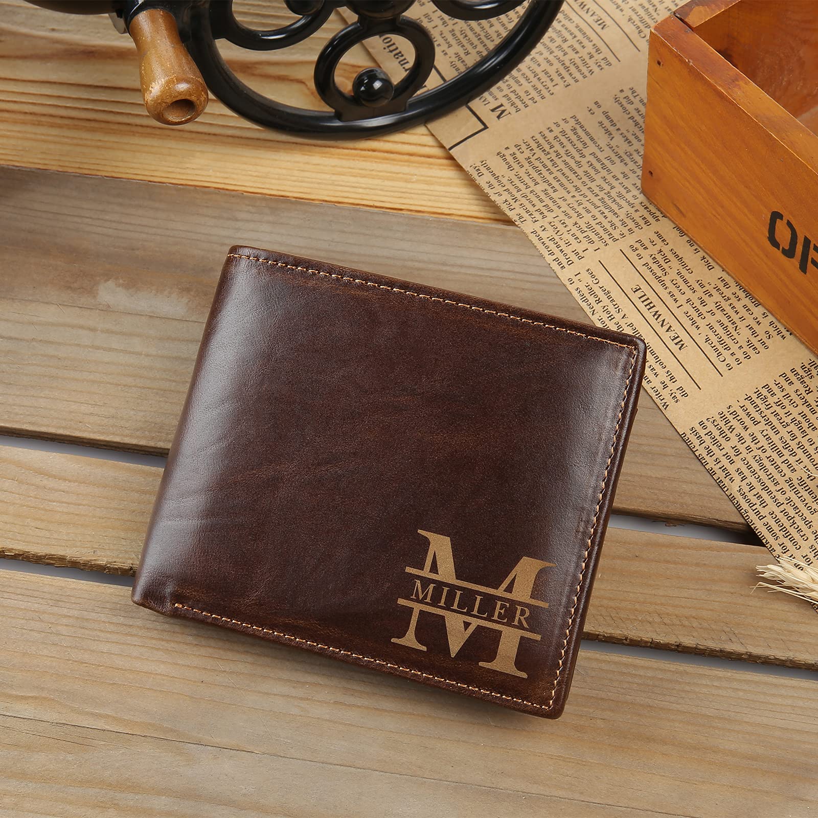 Glooraca Custom Engraved Wallet for Men Personalized Leather Wallet Personalized Birthday Christmas Father's Day Gifts for Men Husband Boyfriends (Red Brown)