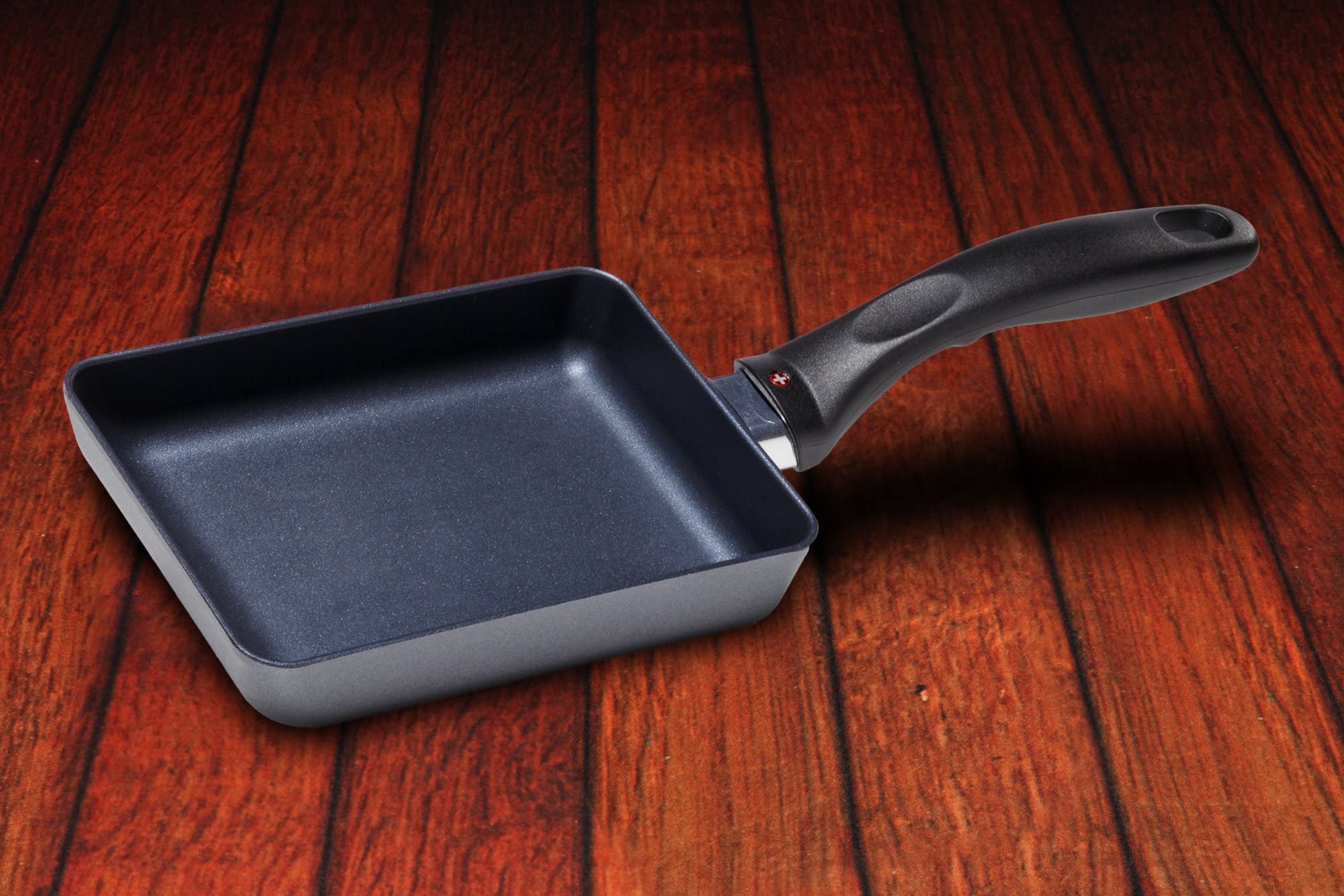 Swiss Diamond Japanese Omelet Pan (Tamagoyaki) 5"x7" HD Nonstick Induction Diamond Coated Aluminum Dishwasher & Oven Safe Grey