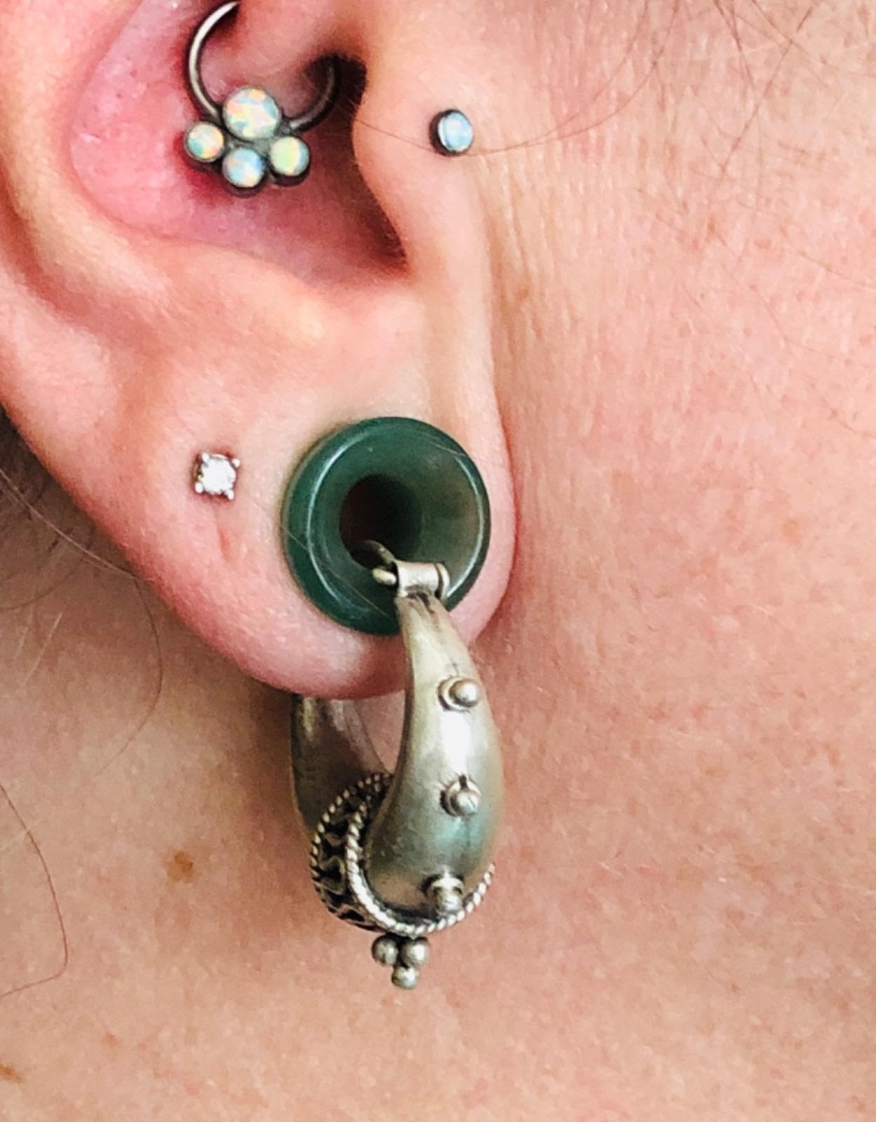 Ear Gauges SoScene Center Hole Jade Organic Stone Ear Plugs Sold in Pairs (10mm-00 gauge)