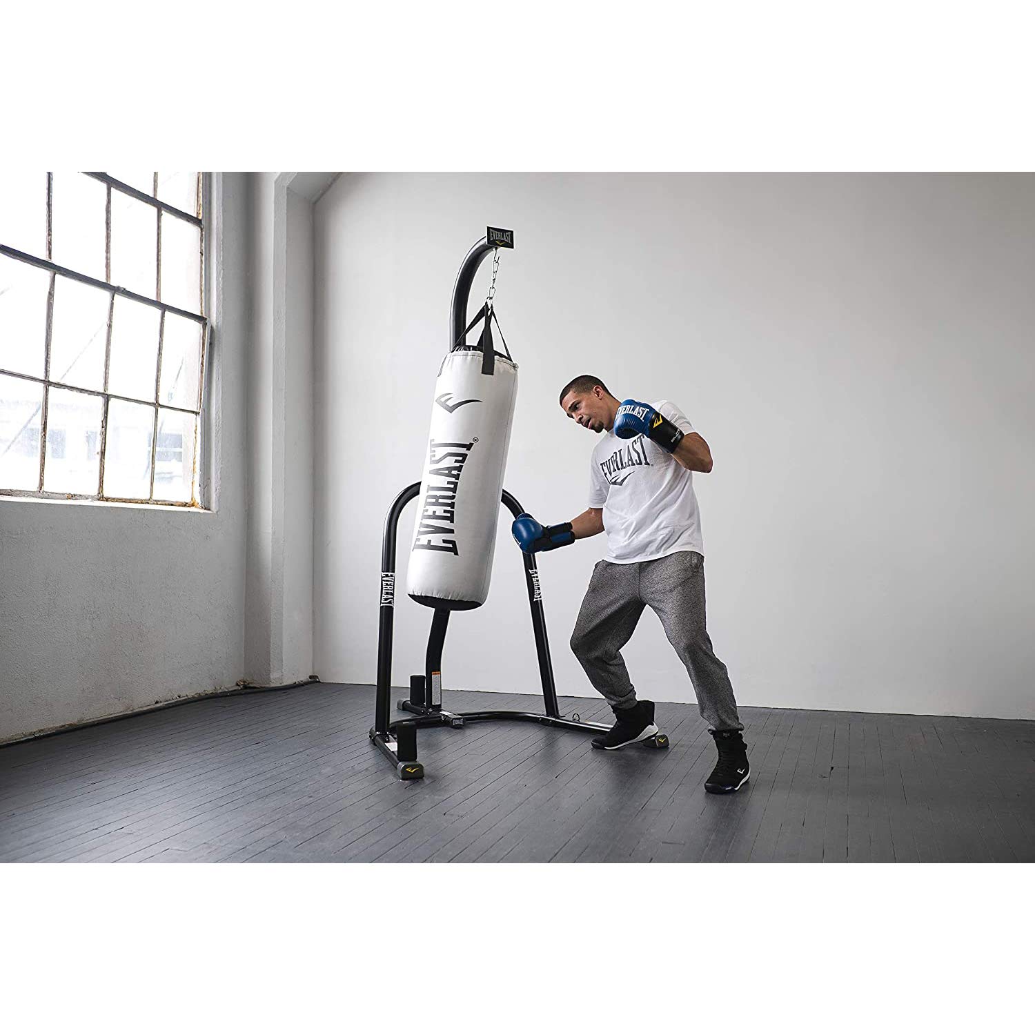 Everlast Powercore Nevatear 100 Pound MMA Training Hanging Heavy Bag with Bag and Powder Coated Steel Heavy Bag Stand, Black