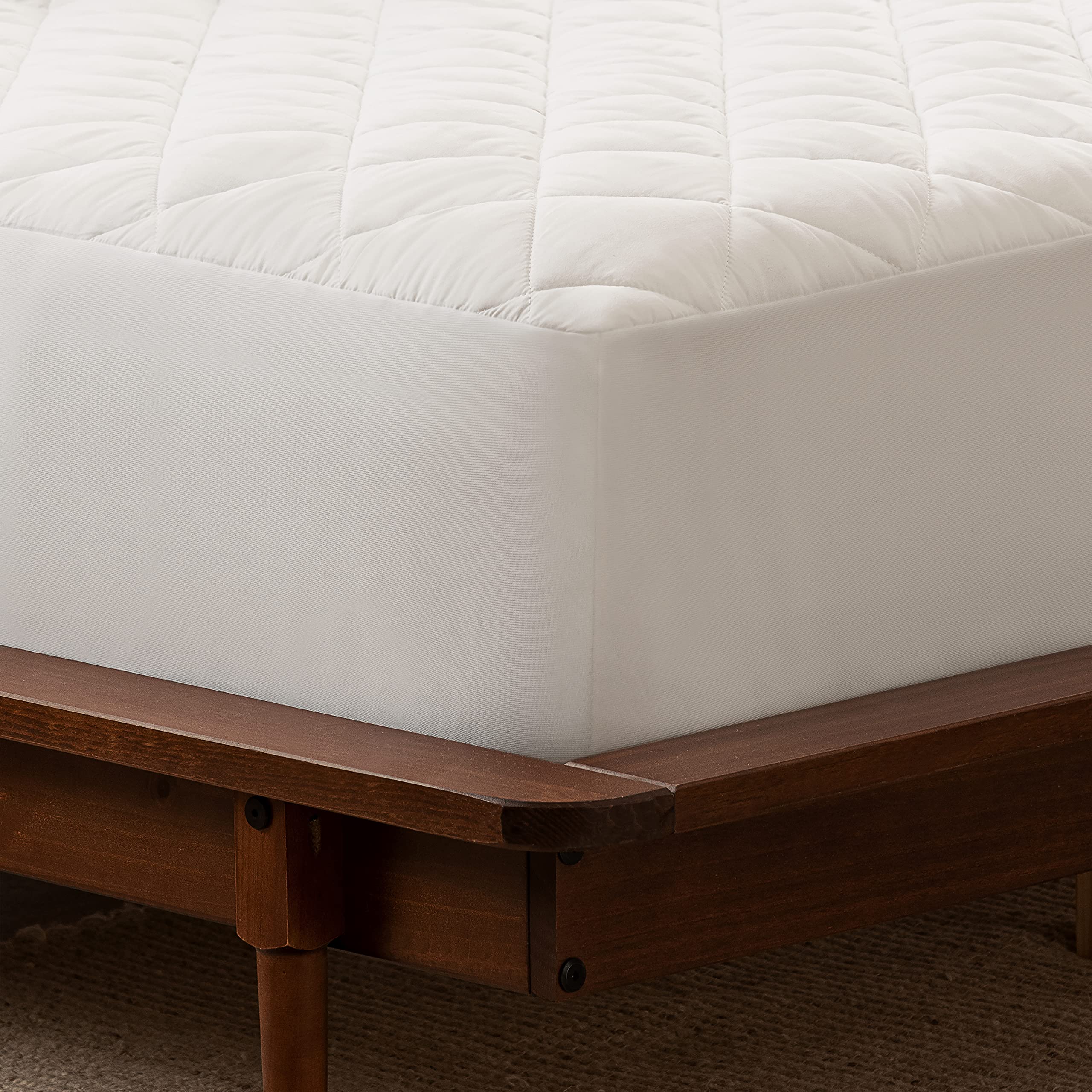 Serta Simply Clean Triple Action Mattress Pad, Waterproof Mattress Pad, Ultra Soft and Stain-Resistant Mattress Pad, Machine Washable, King, White
