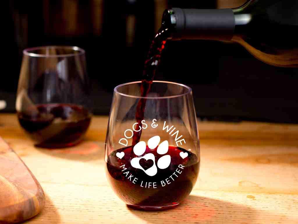 GSM Brands Stemless Wine Glass for Dog Lovers (Dogs and Wine Make Life Better) Made of Unbreakable Tritan Plastic and Dishwasher Safe - 16 ounces