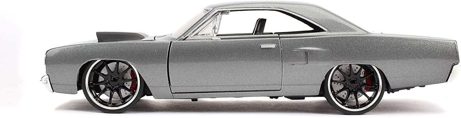 Fast & Furious 1:24 Dom's 1970 Plymouth Roadrunner Die-cast Car, Toys for Kids and Adults